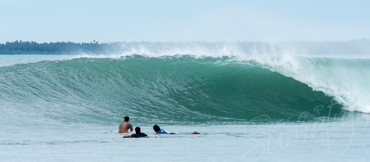 Hinako Islands, Nias West Sumatra | Nias Surf Camps & Charter Boats ...